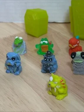 Moose | Toys | The Trash Pack Series Lot Of 6 Trashies Moose Mini ...